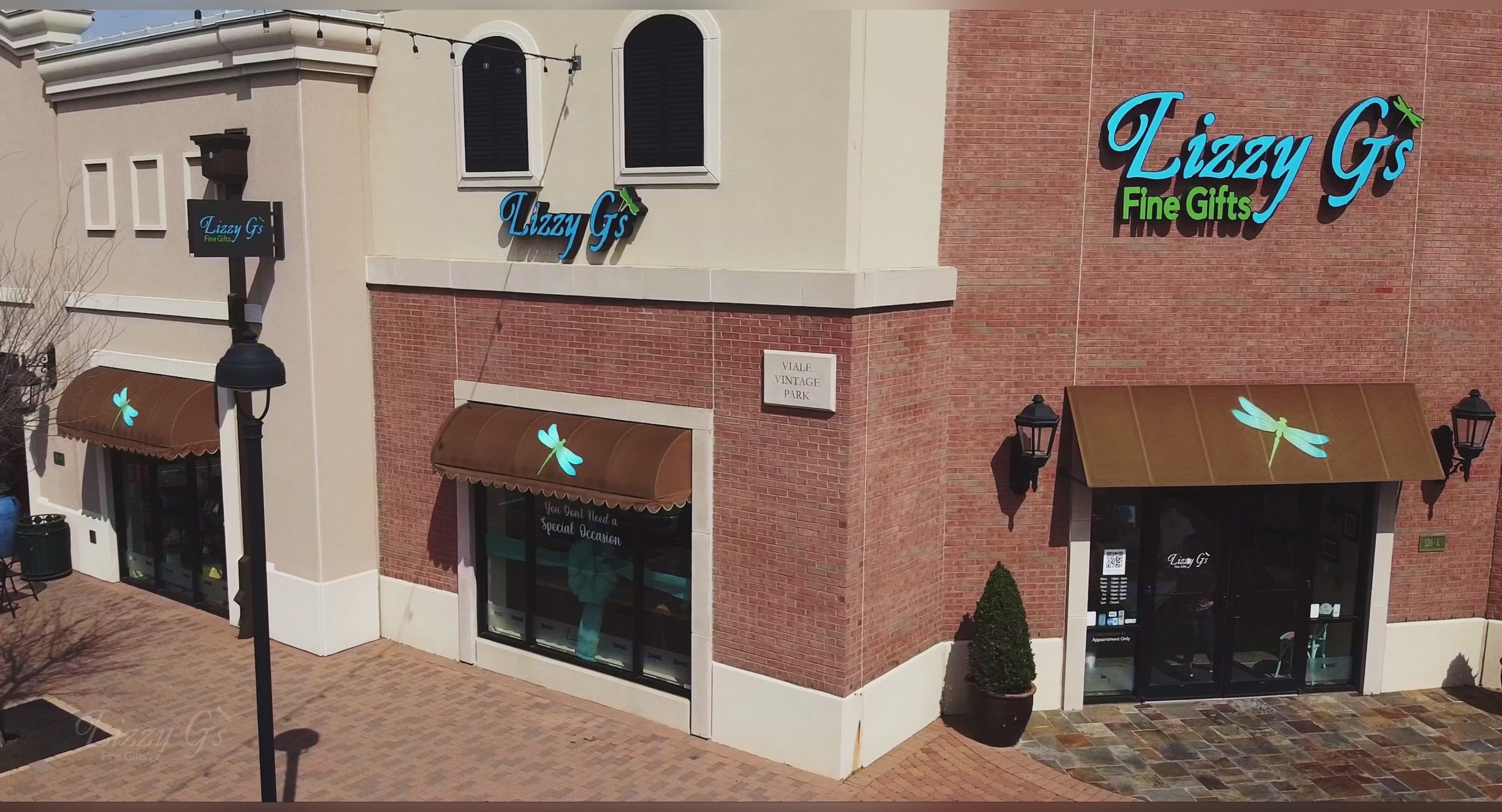 Visit the Store – Lizzy G's Fine Gifts